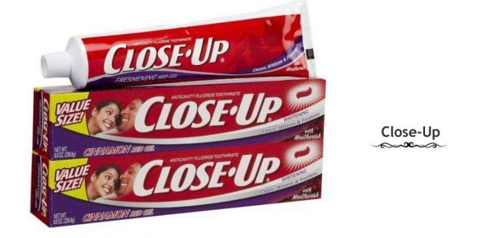 Top 10 Best Toothpaste Brands in India for 2022 - Sensitive & White Teeth