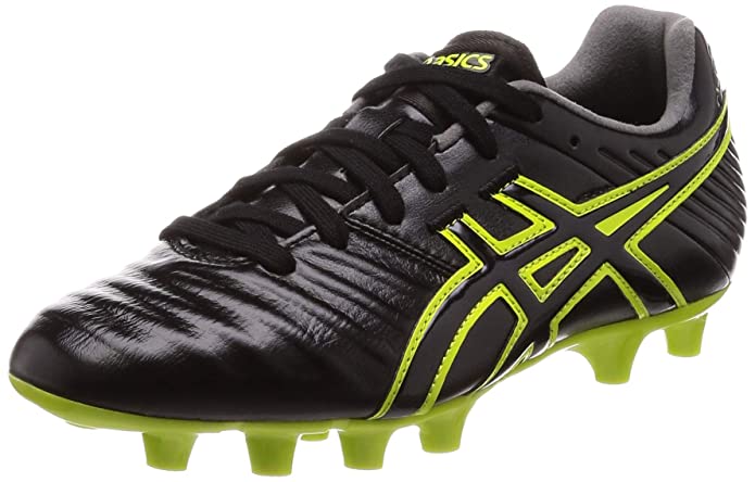 18 Best Football Shoes in India